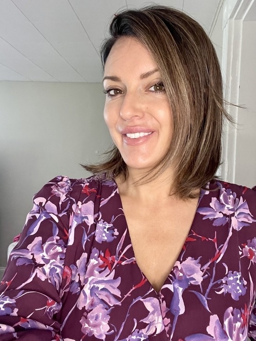 Elizabeth Carroll's Instagram, Twitter & Facebook on IDCrawl